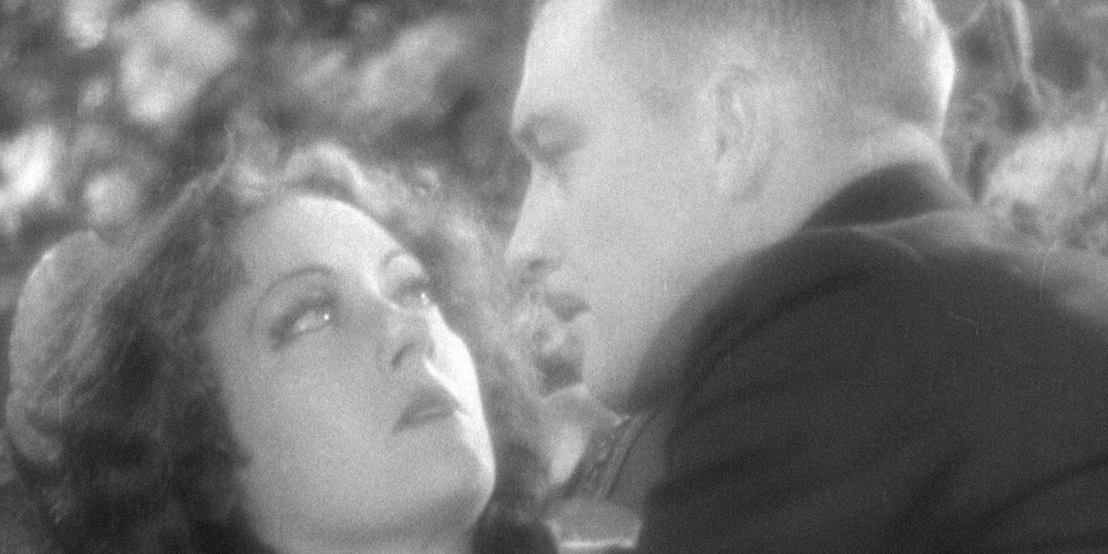 Queen Kelly (Erich von Stroheim, 1929) Introduced by Dennis Doros and Amy Heller, Milestone ...